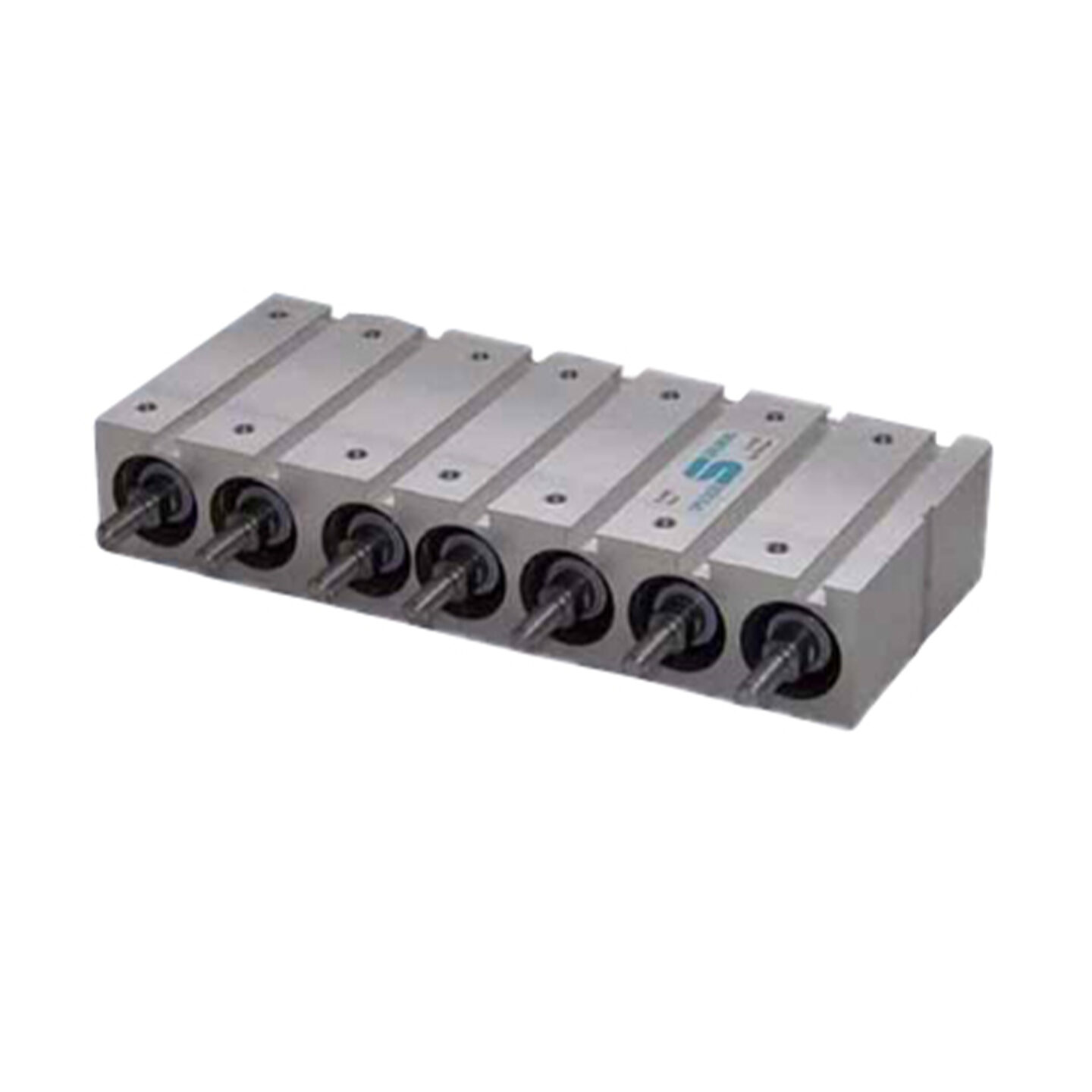 Multiple cylinder block in compact design - Drumag